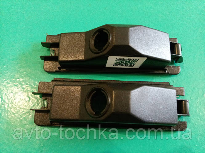 Фонарь подсветки номерного знака Рено Сандеро, Рено Логан, Рено Дачия ...