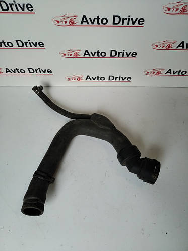 Купить Патрубок системы охлаждения Audi A6 C5 1997-2004 год 4B0121101D ...