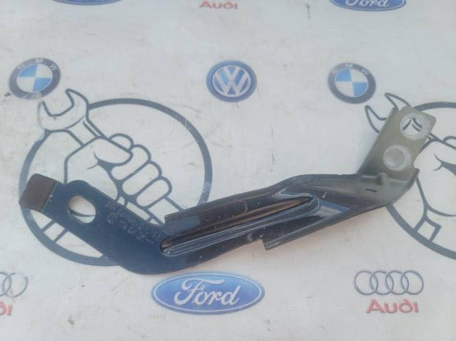 Кронштейн крыла Volkswagen Jetta MK7 1.4 TSI 2019 (б/у) 17A941057, цена ...