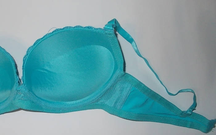 Бюстгалтер LuLoLa 75В з пуш-ап на поролоні блакитний ліфчик (ID#1465338240), ціна: 145 ₴, купити ...