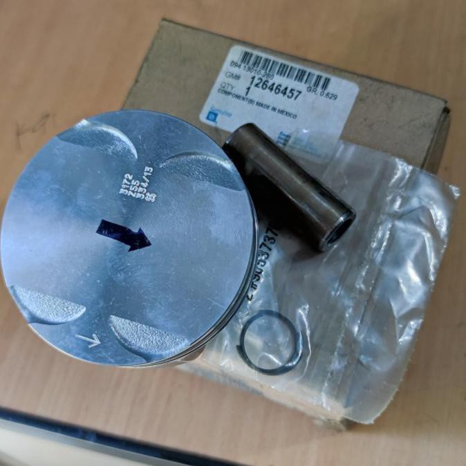 Поршень STD GM 12646457 A24XE A24XF OPEL Antara & 2.4L Buick Regal ...