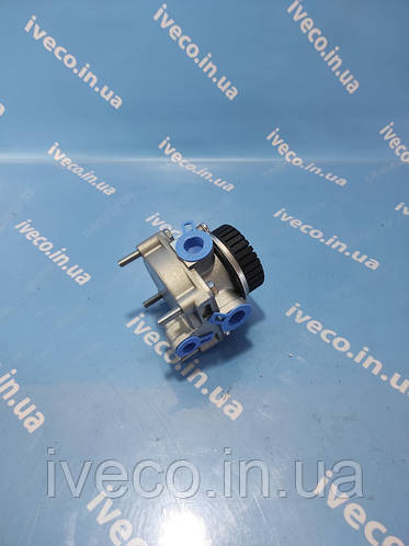 Купить Клапан ускорительный Iveco Eurotech Eurotrakker Trakker Траккер ...