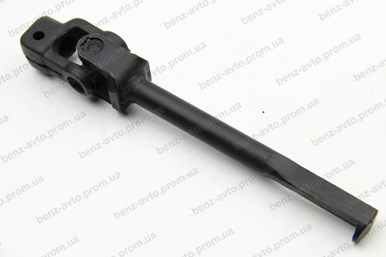 Купить Кардан рулевого вала Transit T15 93-00 производитель BSG BSG 30 ...