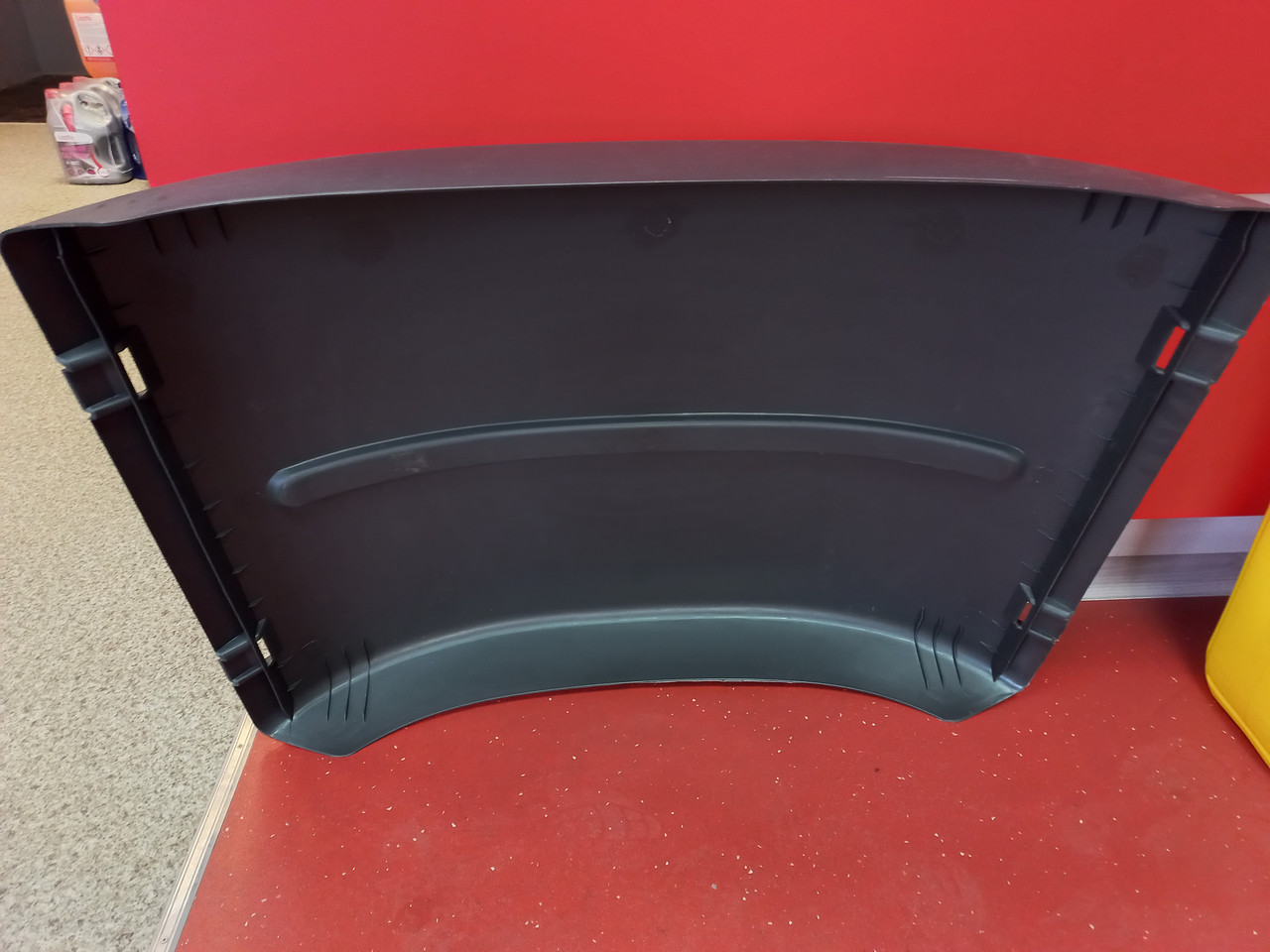 Крыло (надкрылок) с полосой заднее лев./прав. верхняя часть MAN TGA ...