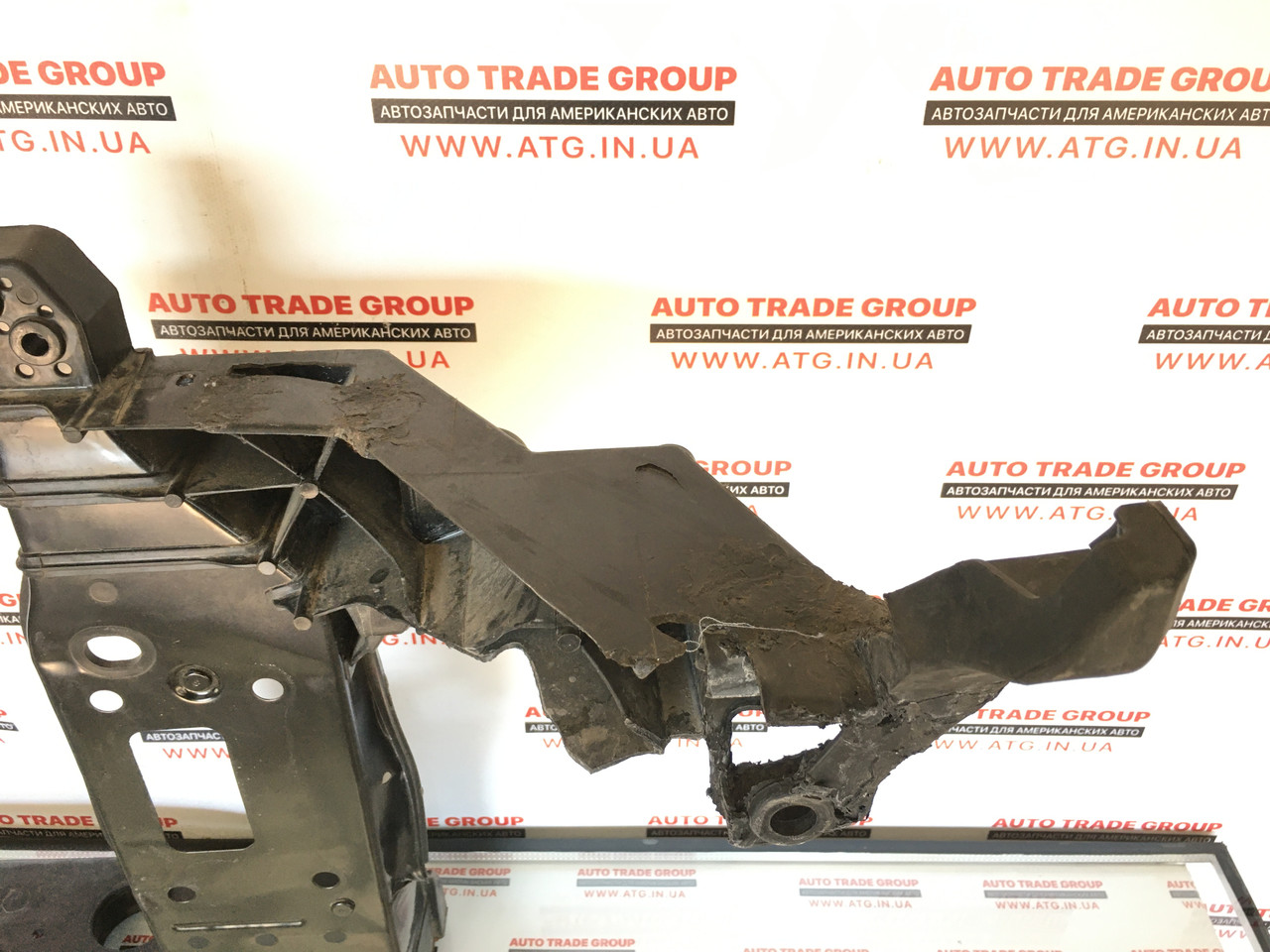 Телевизор панель радиатора ( ДЕФЕКТ ) Hyundai Tucson 2016-2020 64101 ...