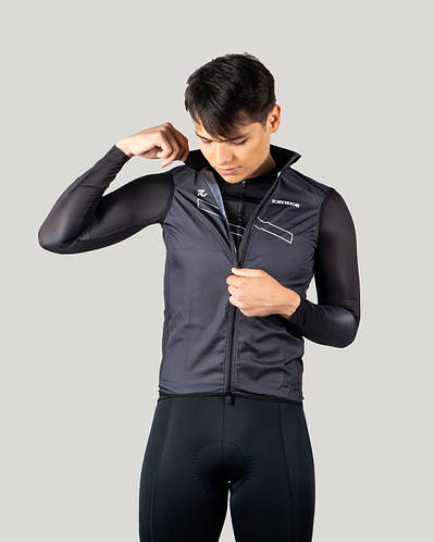 Купить Жилет DR Base black чолов., L, цена 3190 грн — Prom.ua (ID ...