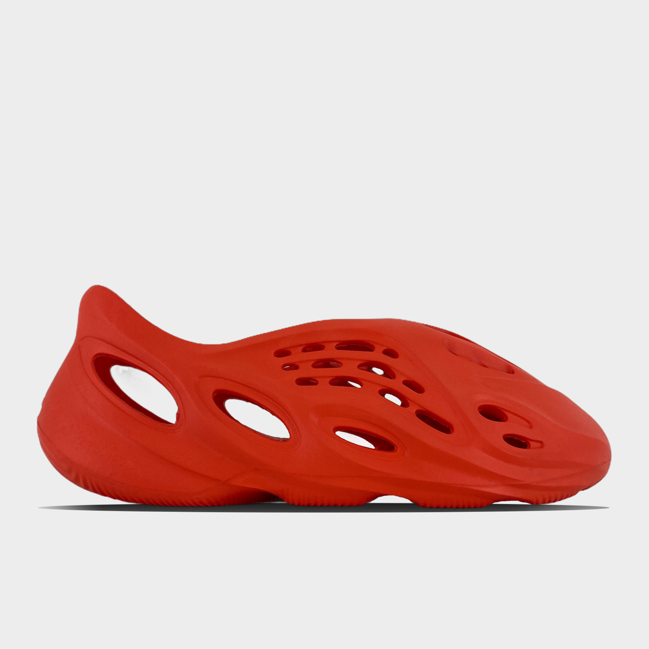 Купить Кроссовки женские Adidas Yeezy Foam Runner Red красные, цена ...