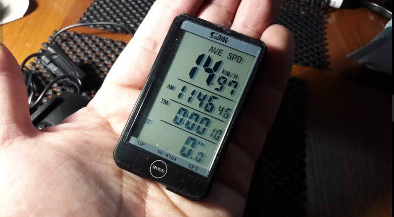 Купити Вело комп'ютер +підсвітка сенсорний SunDing SD-576 A 5+см 27 ...