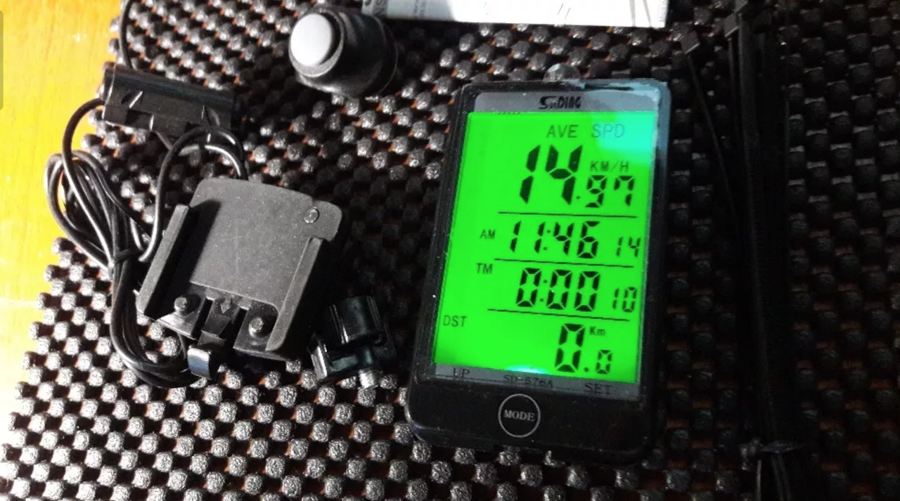 Купити Вело комп'ютер +підсвітка сенсорний SunDing SD-576 A 5+см 27 ...