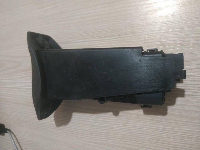 Замок кришечки палива Opel Zafira b GM 13142277, ціна 410 грн — Prom.ua ...