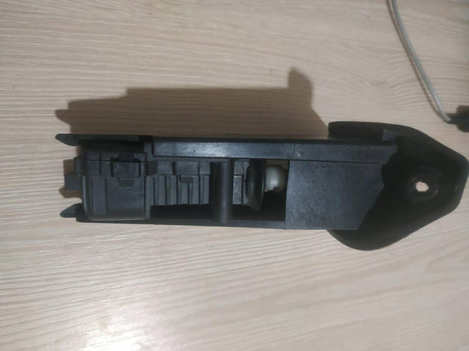 Замок кришечки палива Opel Zafira b GM 13142277, ціна 410 грн — Prom.ua ...