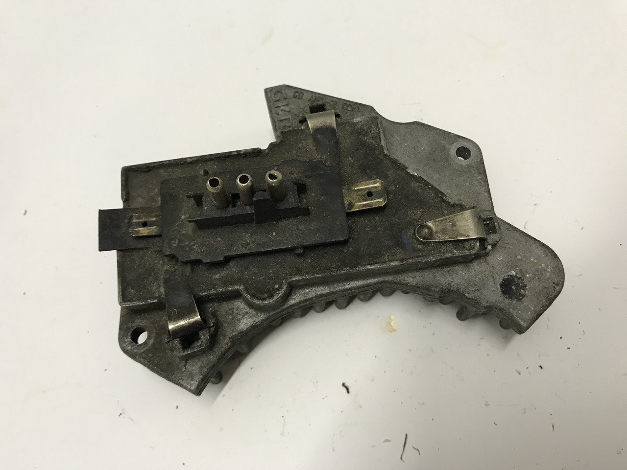 Регулятор вентилятора грубки Mercedes W211 А 230 821 02 51 (ID ...