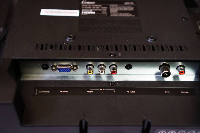 LCD LED Телевизор Comer 24" DVB - T2 220v HDMI IN/USB/VGA/SCART/COAX ...