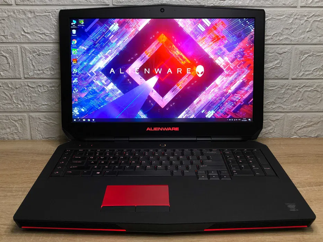 Ігровий Ноутбук Dell Alienware 17 R2 - Core I7 + GTX 980m - 4GB + 16 ...
