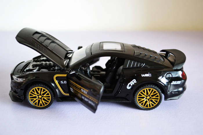 Форд Мустанг игрушка машинка металлическая модель коллекционная масштаб ...