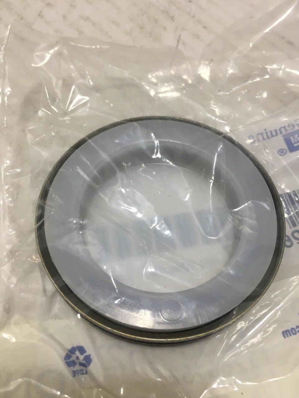 Сальник коленвала передний GM 12661527 1.4L 1.5L 2.0L Buick Encore ...