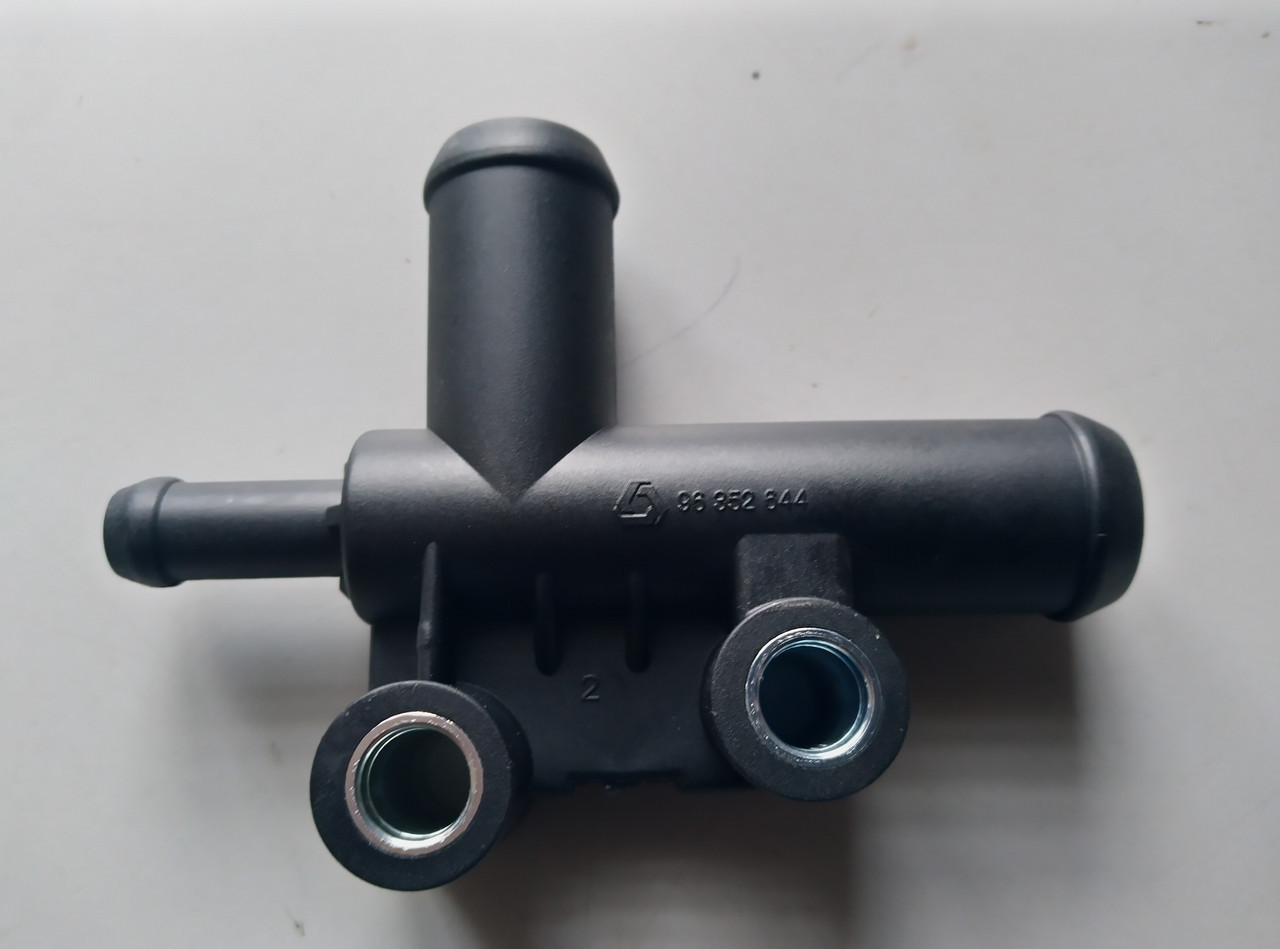 Фланец тройник системы охлаждения BK 96352644 CHEVROLET AVEO, цена 85 ...