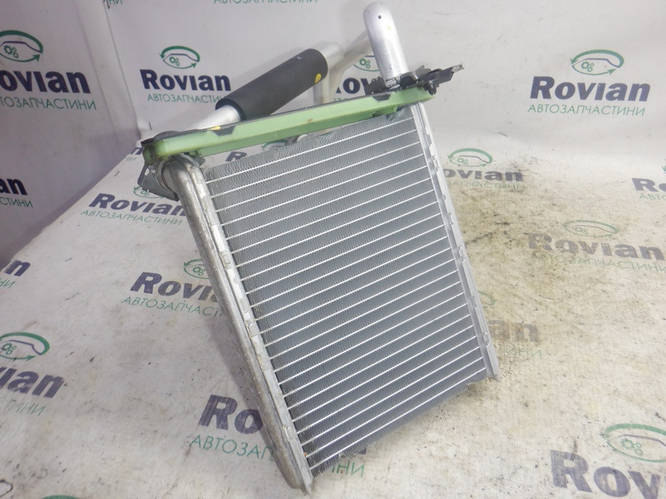 Радиатор печки Renault SANDERO 2 2013-2016 (Рено Сандеро 2), 271153553R ...