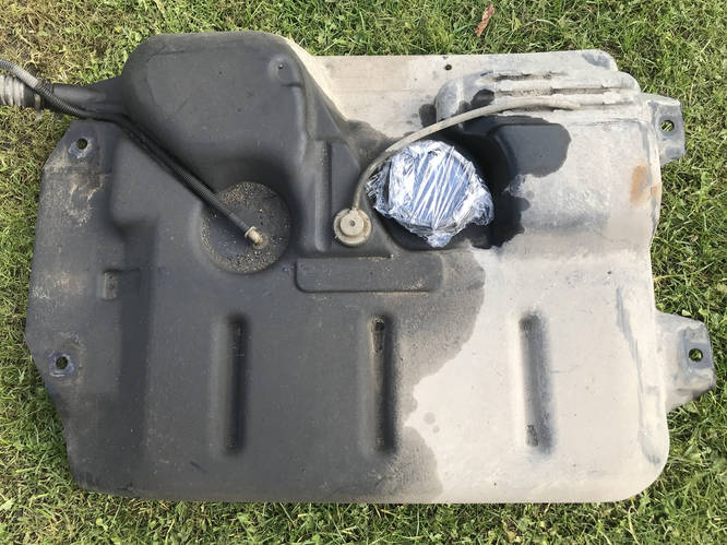 Бак топливный Renault Trafic, Opel Vivaro, Nissan Primastar 8200104416 ...