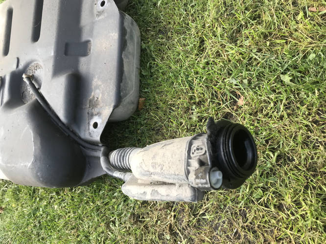 Бак топливный Renault Trafic, Opel Vivaro, Nissan Primastar 8200104416 ...