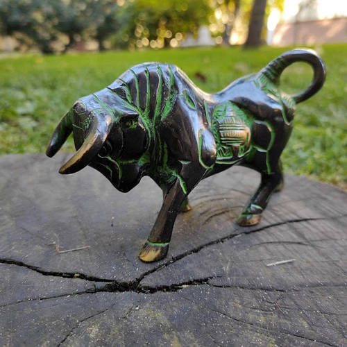 Купить Статуэтка быка из бронзы высота 9 см фигуры животных цена 2380 грн — Prom Ua Id