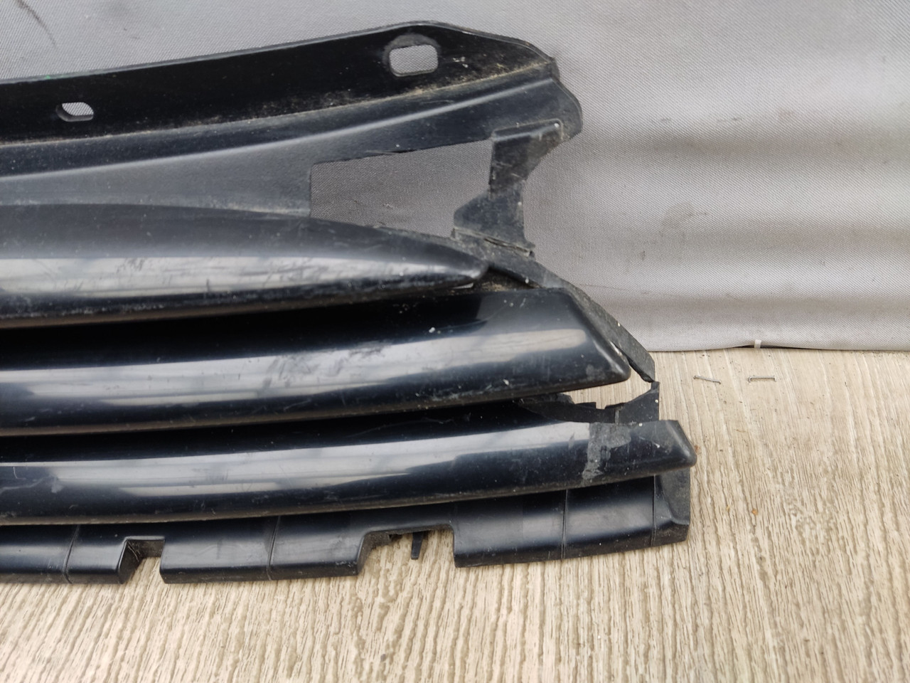 Купити Решетка радиатора переднего бампера нижняя MINI COOPER R55 R56 ...