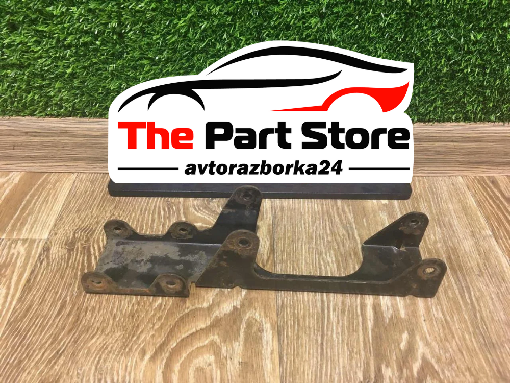 Кронштейн крепления радиатора интеркулера левый Iveco Daily E3 Ивеко ...