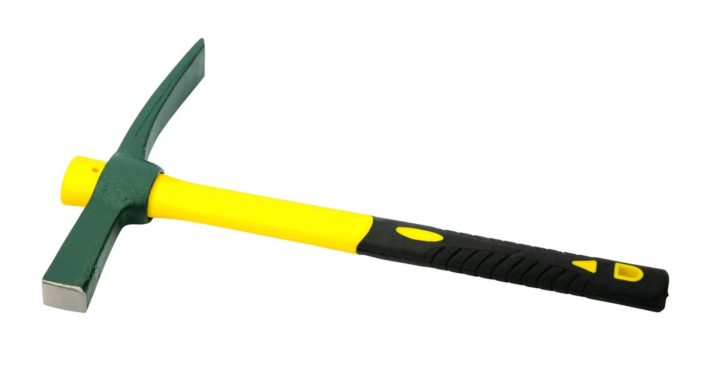 Молоток-кирка каменщика MASTERTOOL 02-0270 700 г здесь дешевле.
