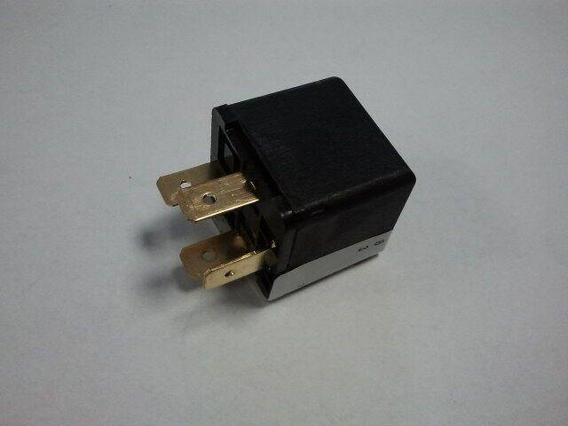 Реле кондиционера и обогр. задн. стекла Lanos, Корея (94580702), цена ...