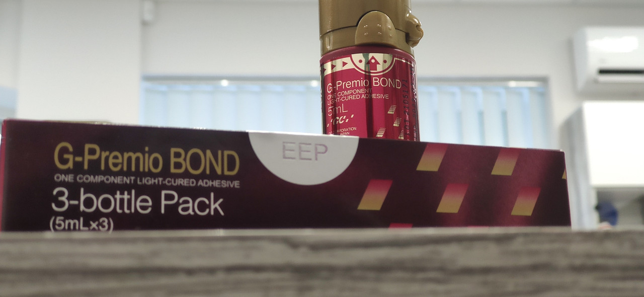 Купити G-PREMIO Bond, 5 мл Однокомпонентний універсальний адгезив, ціна ...