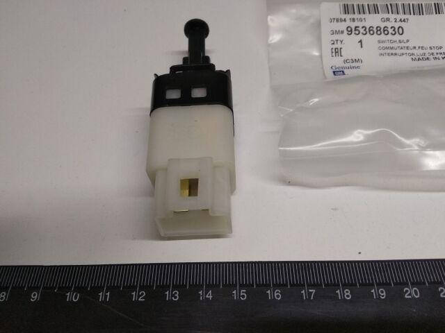 Датчик включения тормоза (педали) Lacetti, "GM" (95368630) 4-х контакта ...