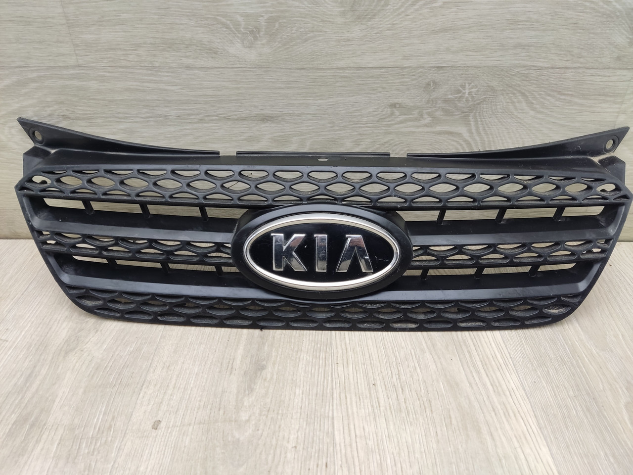 Купить Решетка радиатора переднего бампера Kia Picanto (2007-2011 ...