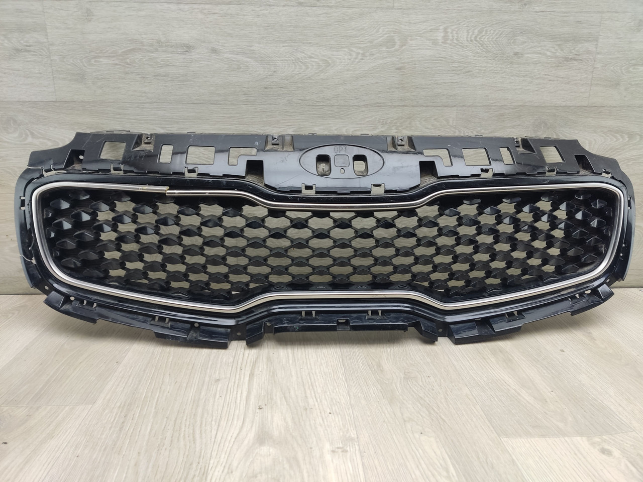 Купить Решетка радиатора переднего бампера Kia Sportage 4 (2016-2018 ...