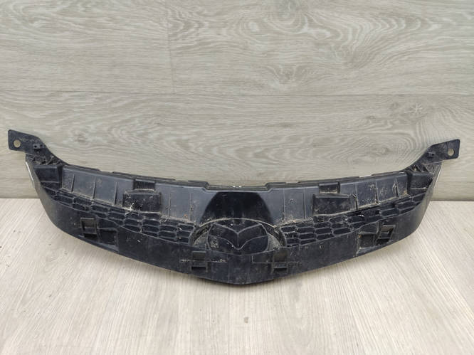 Решетка радиатора переднего бампера Mazda 6 GG GY Hatchback (2005-2008 ...