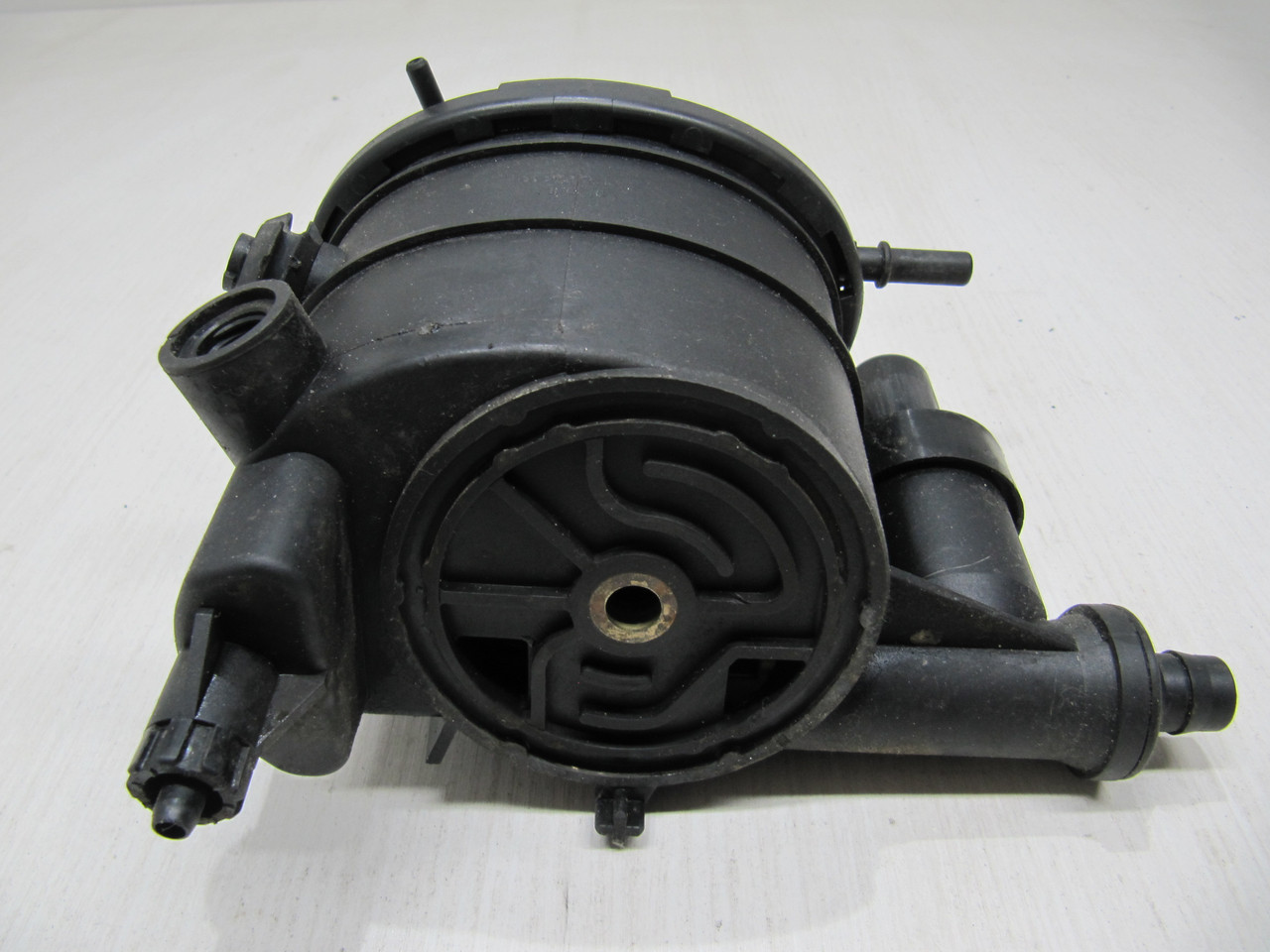 Корпус паливного фільтра Citroen Berlingo, Peugeot Partner 98-03г.в ...