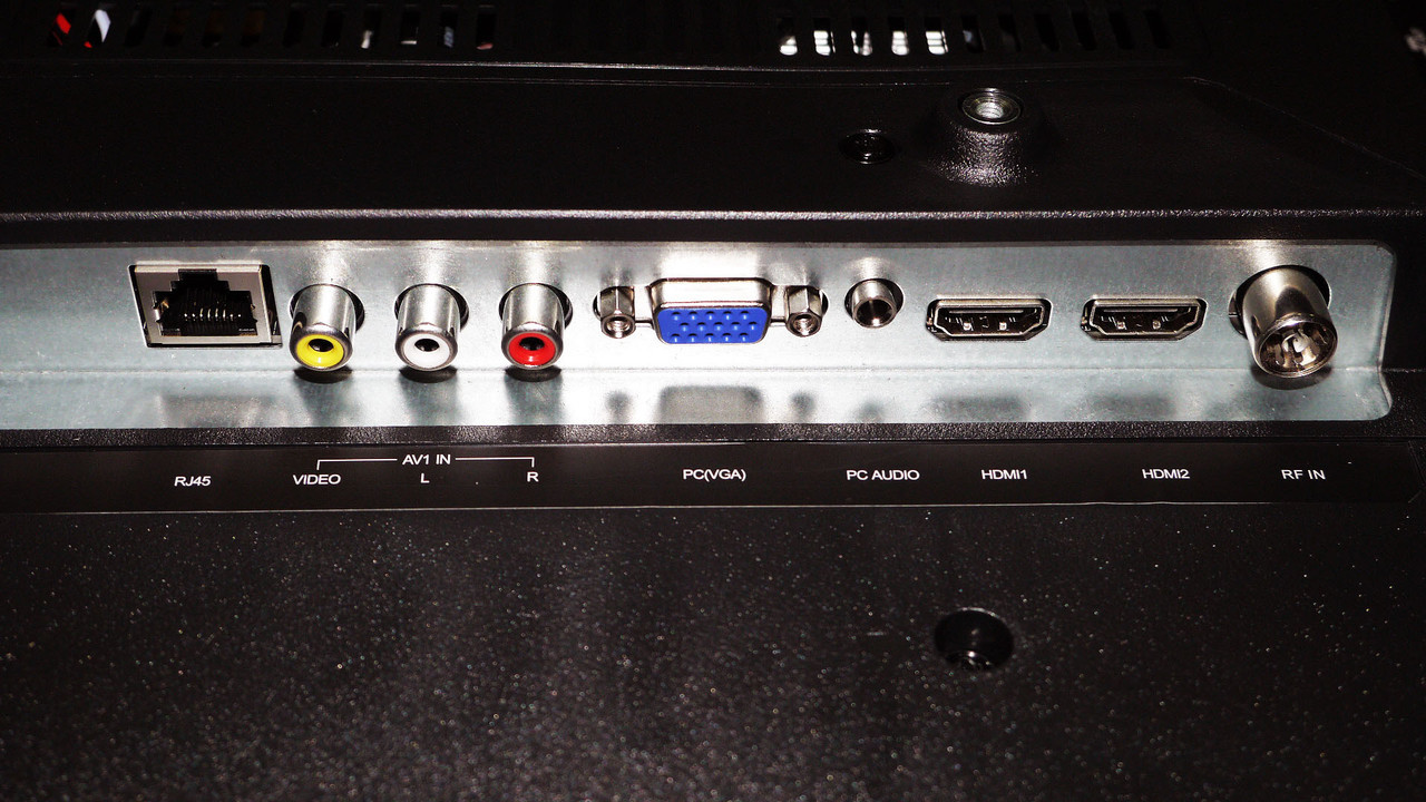 LCD LED Телевизор JPE 32" Smart TV, WiFi, 1Gb Ram, 4Gb Rom, T2, USB/SD ...