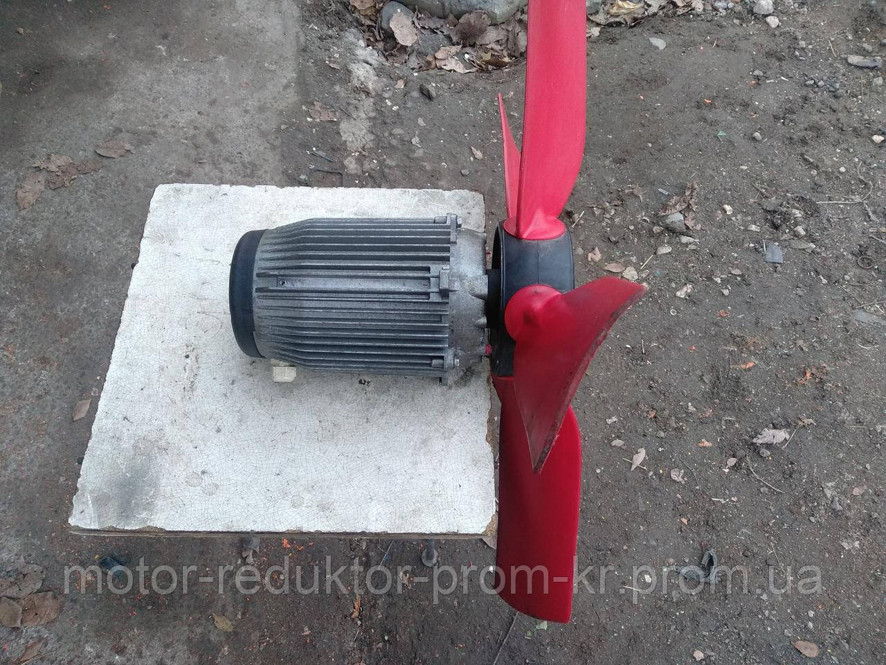 Вентилятори шахтні (дахові) Multifan 6E63 230V потужність 0,6 кВт 900 ...