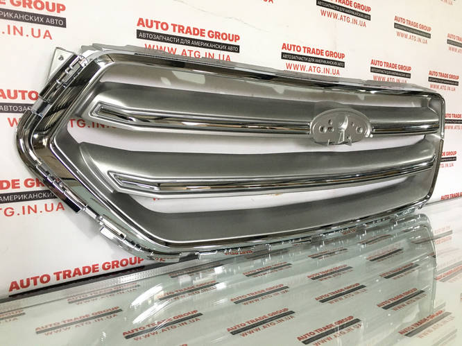 Решетка радиатора grill Ford Escape MK3 17-19 полностью хром без ...
