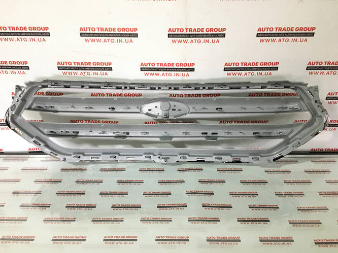 Решетка радиатора grill Ford Escape MK3 17-19 полностью хром без ...