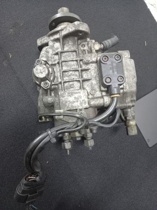 Купити Топливный насос, ТНВД 038130107D на Шкоду Тур, Гольф 4 1.9 TDI ...