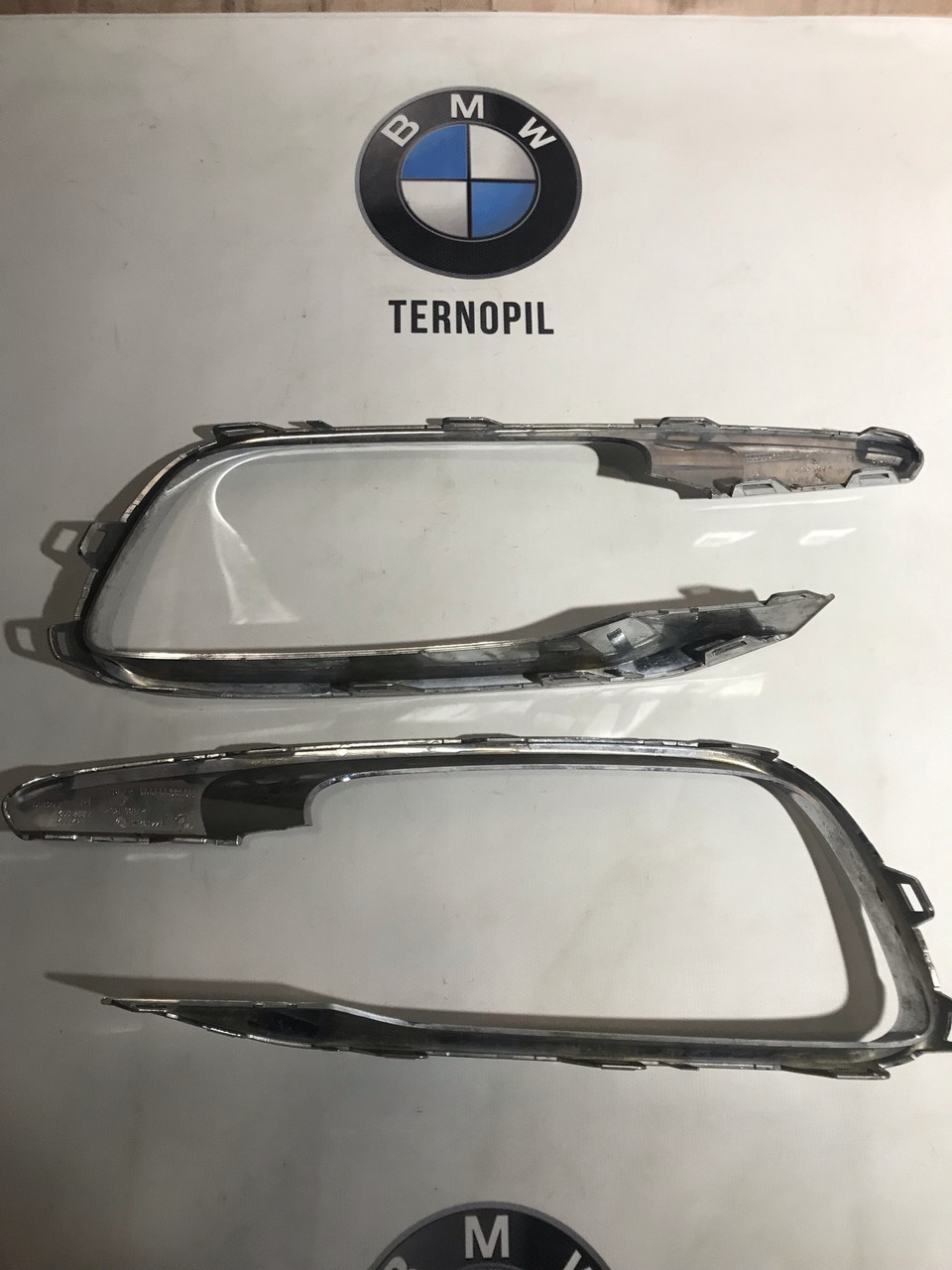 Купити Накладка хром решітки бампера нижня права ліва бмв bmw 6 ф F06 ...