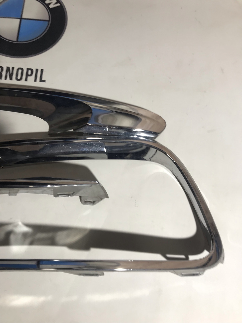 Купити Накладка хром решітки бампера нижня права ліва бмв bmw 6 ф F06 ...