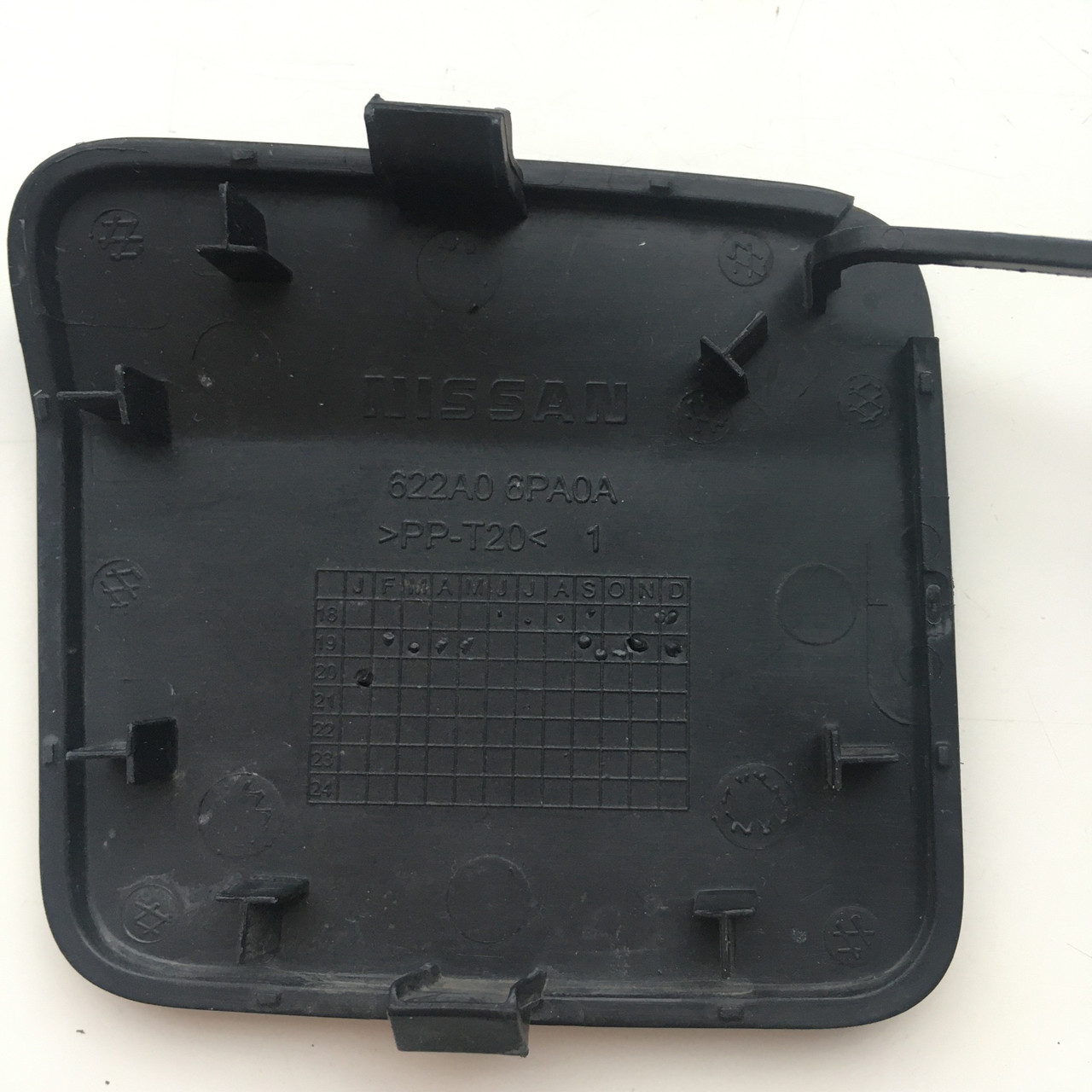 Заглушка буксировочного крюка Nissan Juke ll (19-22p.) перед 622A0 ...