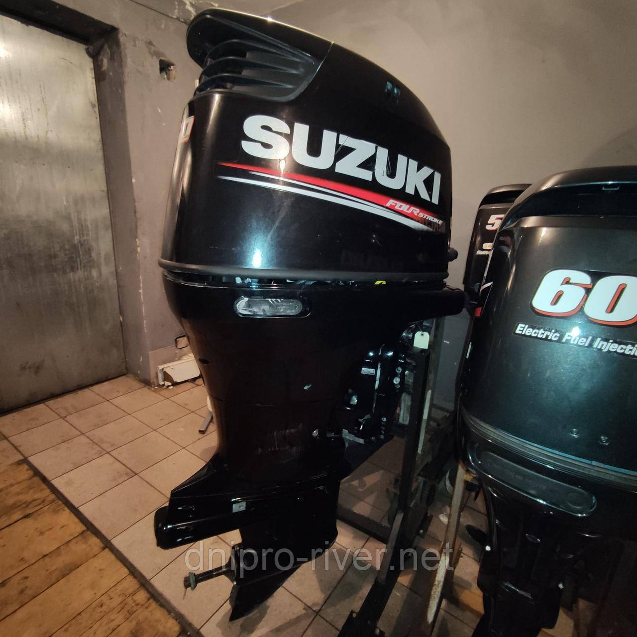 Лодочный мотор Suzuki DF 150 L: продажа, цена в Киеве. Лодочные моторы ...