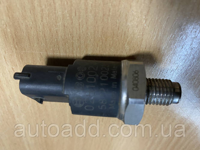 Датчик тиску палива 0281002405 Bosch Hyundai Kia, ціна 624 грн - Prom ...