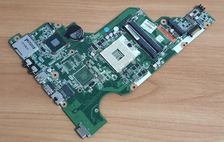 Купить Б/У Материнская плата Hp 650, 655, 2000, Intel UMA , HM75 ...