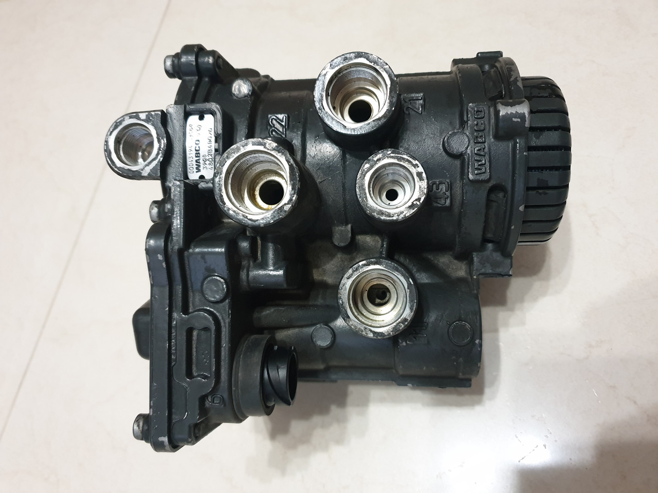 Кран управления тормозами прицепа DAF Mercedes Iveco MAN Wabco ...