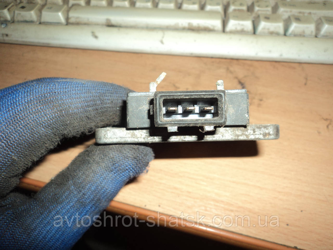 Фольксваген гольф 3 ( 1991-2002) комутатор запалювання 3 контакта ...