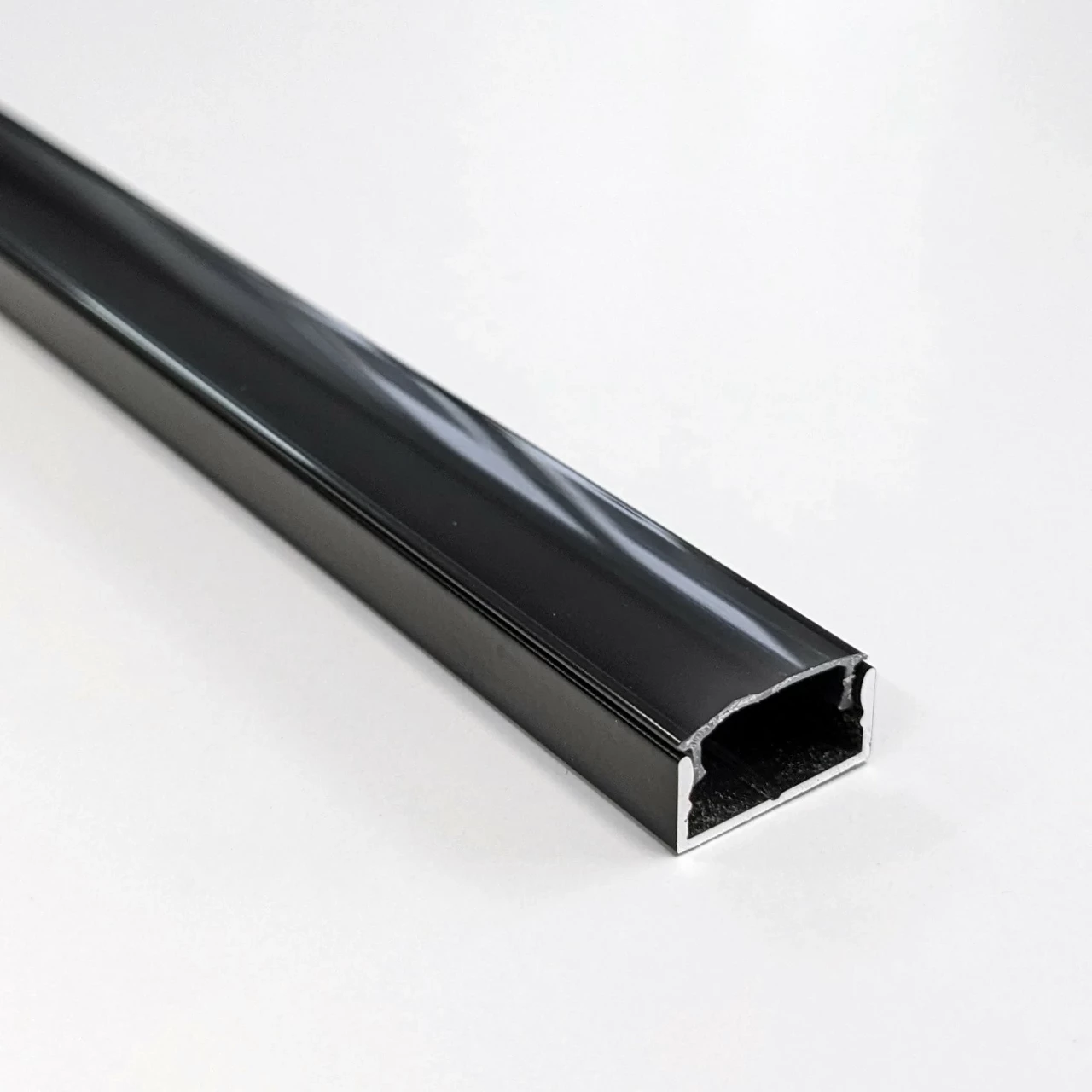 Купити Набір Biom профіль алюм. чорний ЛП7B + розсіювач чорний LP-7B+LM ...