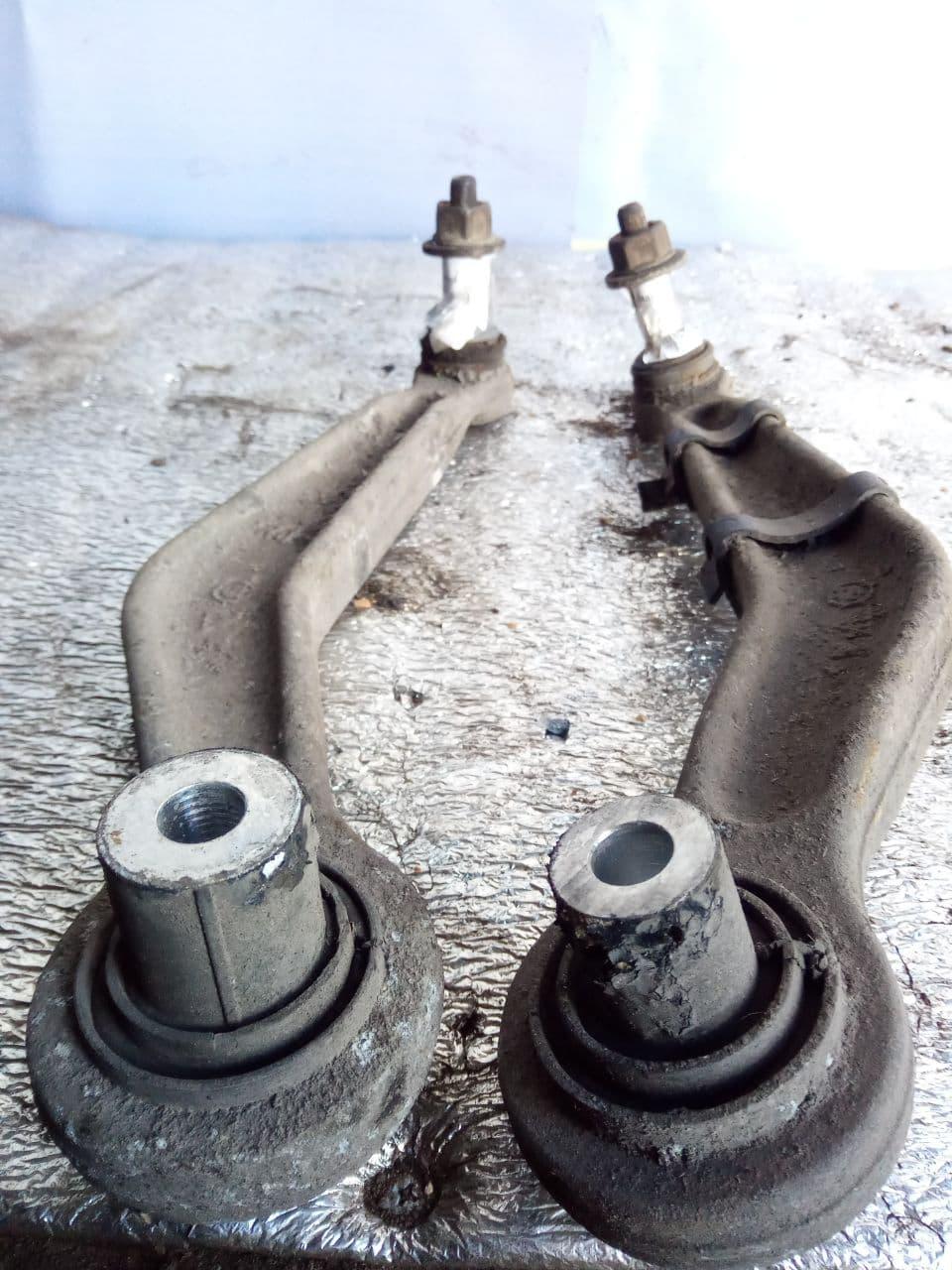 Купить Б/У рычаг задний верхний для BMW 5 E60 33322347990, 33322347993 ...